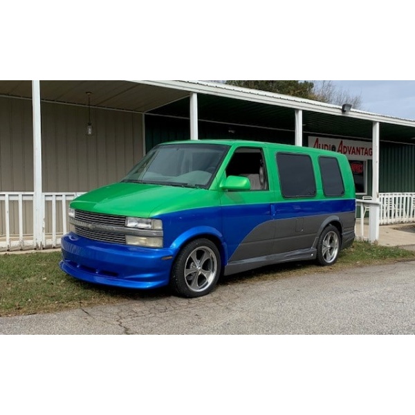 Deep Water Blue Pearl 3 Stage Auto Paint Kit Options - TheCoatingStore.com